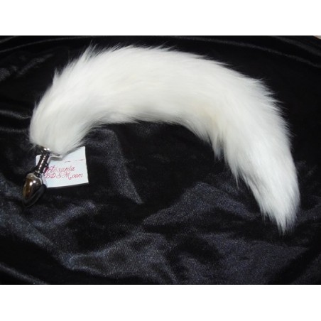 Cola perrita con plug para practicas anales