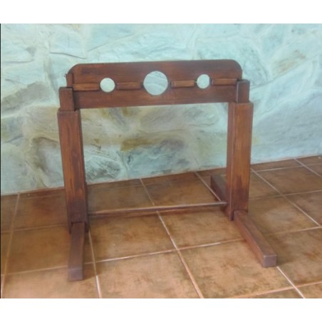 Venta de productos para mazmorra y estudios bdsm, potro de tortura